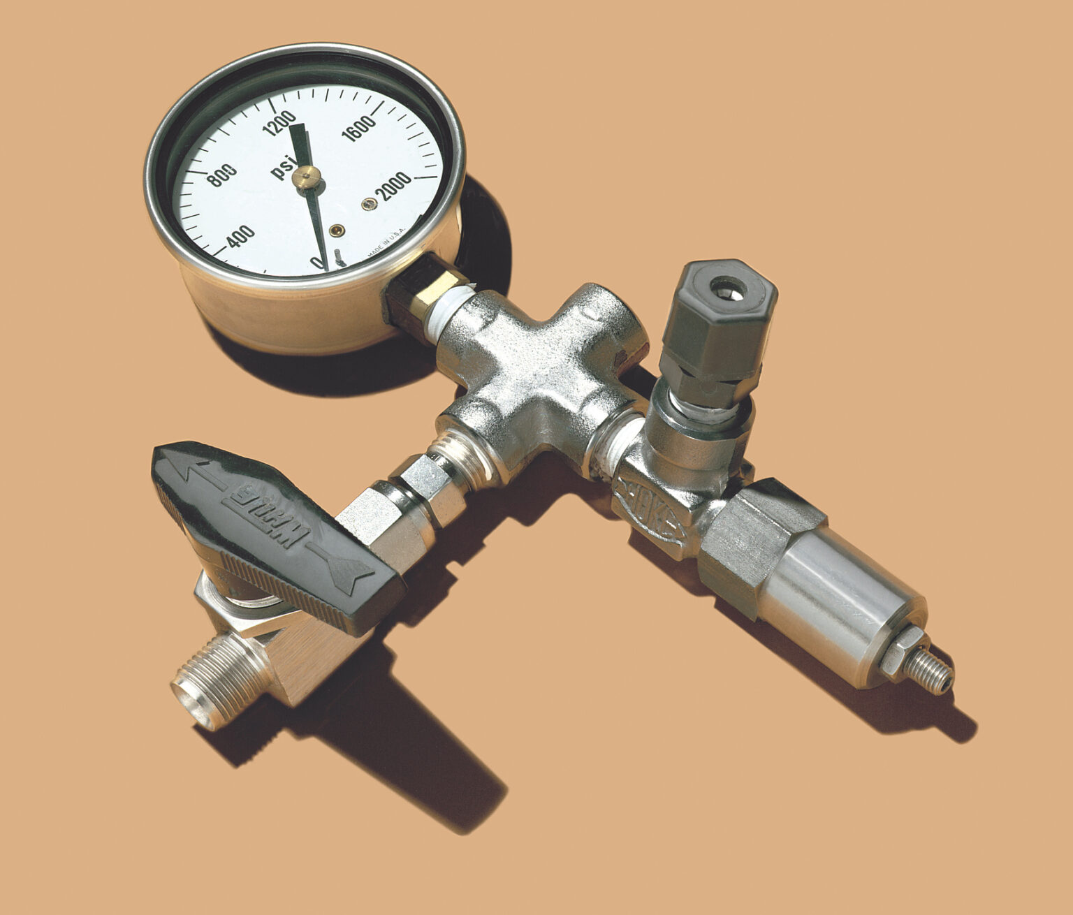 How To Correctly Install A Pressure Gauge - ELSAMED